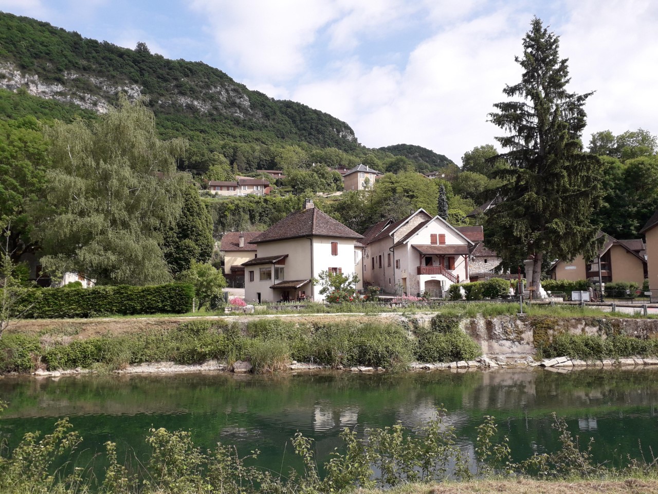 Le village de Chanaz – Le Blog de Christine d'Aix